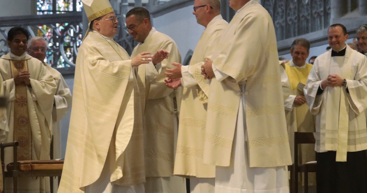 Für Christus und die Menschen | Katholische Sonntagszeitung