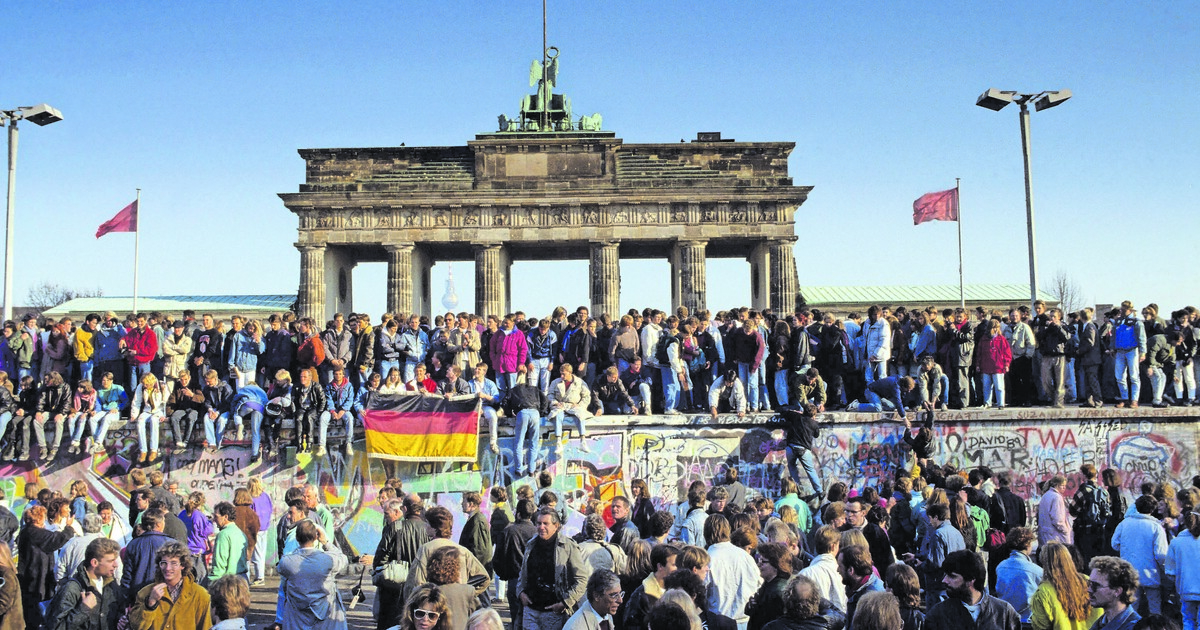 Historiker im Interview: Die Kluft ist tiefer geworden | Katholische ...